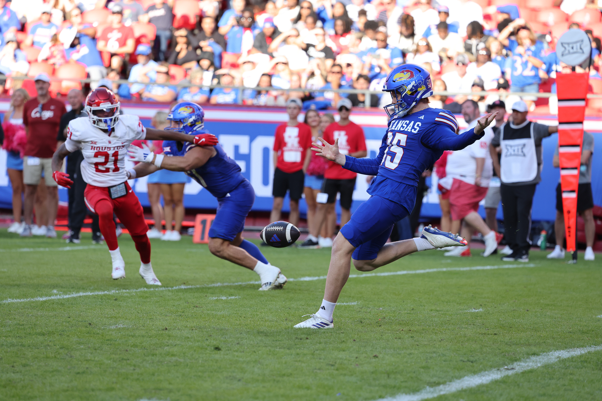Jayhawks lose specialists to transfer portal, add high school kicker ...